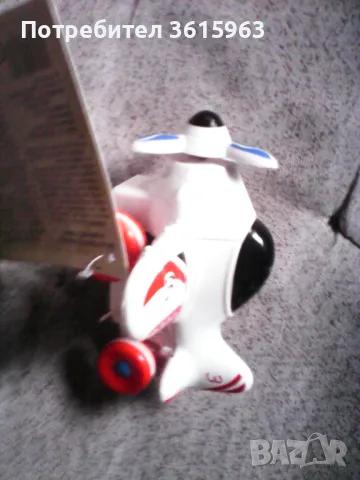 Метален самолет в Влакчета, самолети, хеликоптери в гр. София ...