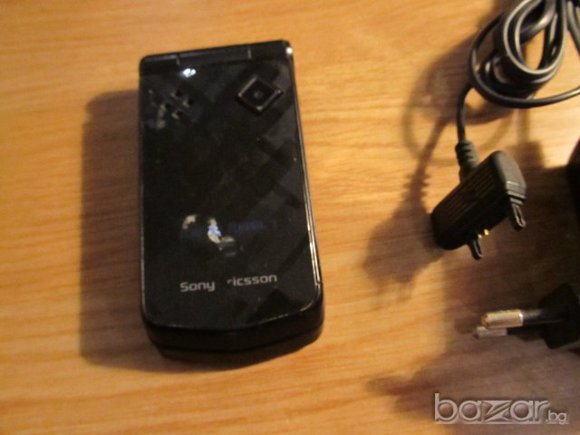 Сгъваем Телефон с копчета SONY ERICSSON Z555, сони ериксон Z555 модел ...