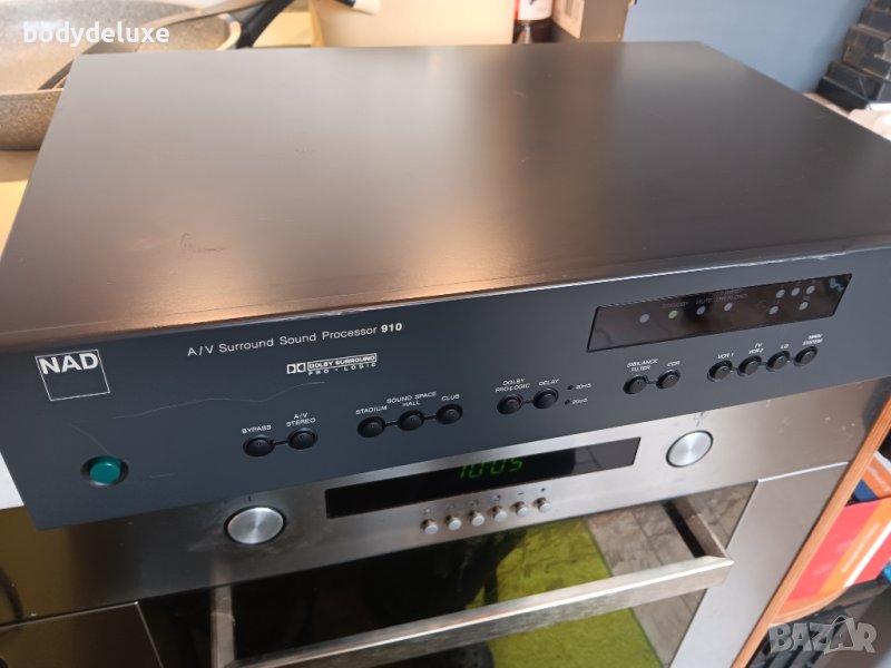 NAD 910 аудио/видео съраунд процесор в Ресийвъри, усилватели ...