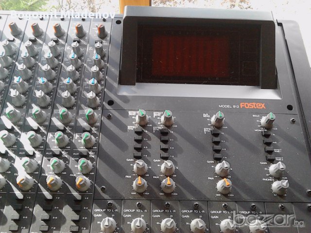 Fostex Model 450 8-Channel и 12 канален 820 в Ресийвъри, усилватели ...