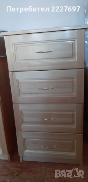 Скрин масив с 4 дълбоки чекмеджета в Скринове в гр Пловдив Id39016705 Bazar Bg