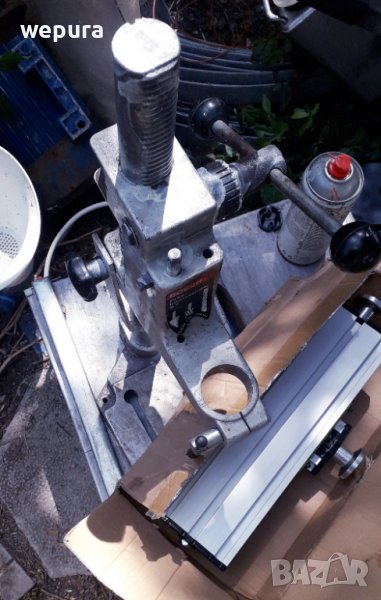 Маркова стойка bosch на рейка за настолна бормашина с координатна ...