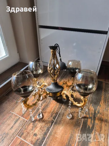 Полилей с барокови орнаменти става и за Козметични салони в Полилеи в ...